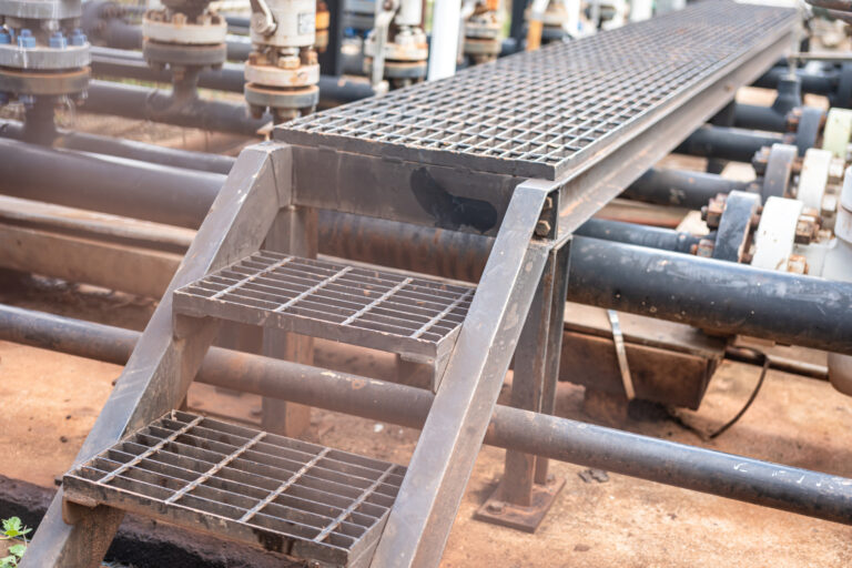 How to Read & Interpret Steel Grating Load Tables